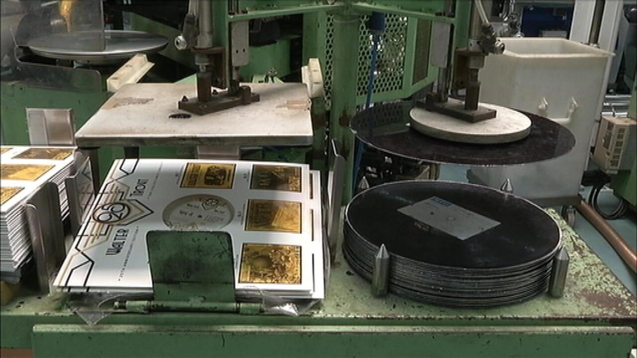 Le grand retour du disque vinyle - Info éco